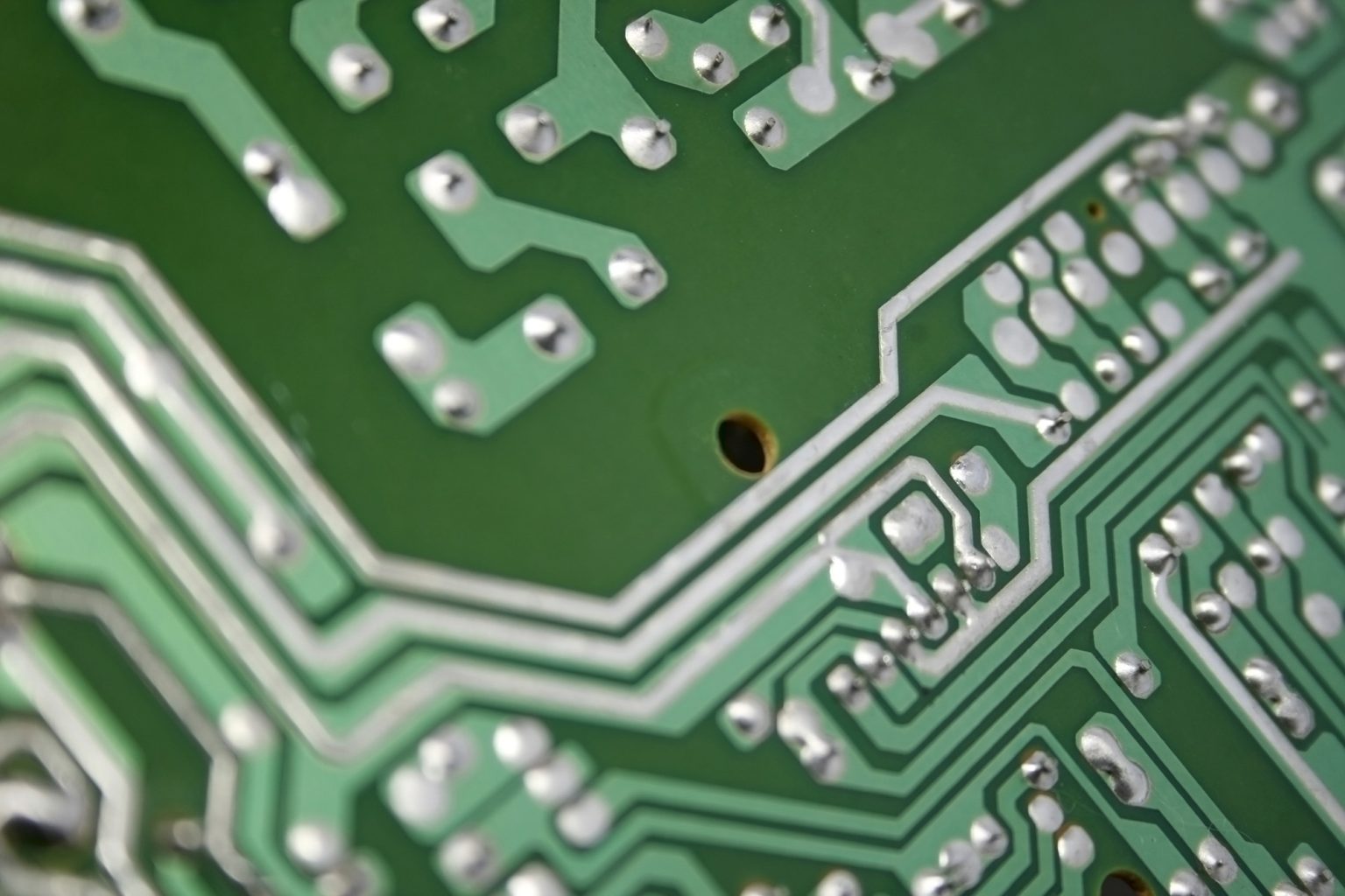 配線板（PWB）と、回路板（PCB）の違いは？ 構造を、製作工程を含めて紹介 | 基板実装・電気機械器具組立のアドガワエレクトロニクス株式会社｜滋賀